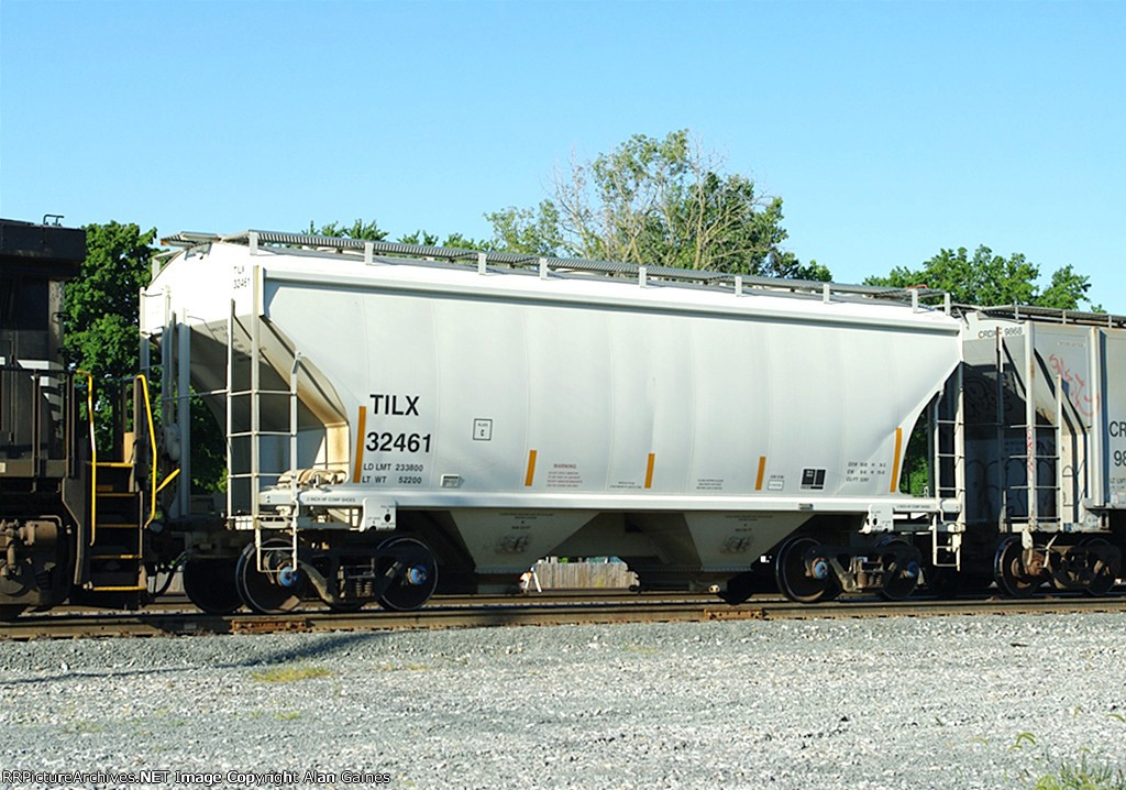 TILX Covered Hopper 32461